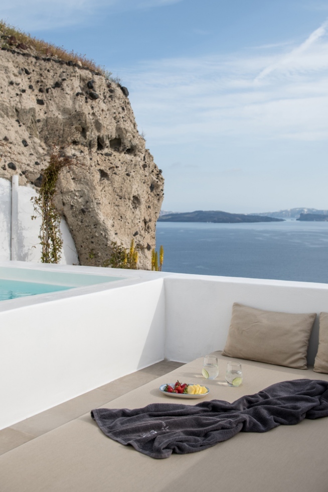Santorini Cave Pool Suites Aspaki | Art Maisons