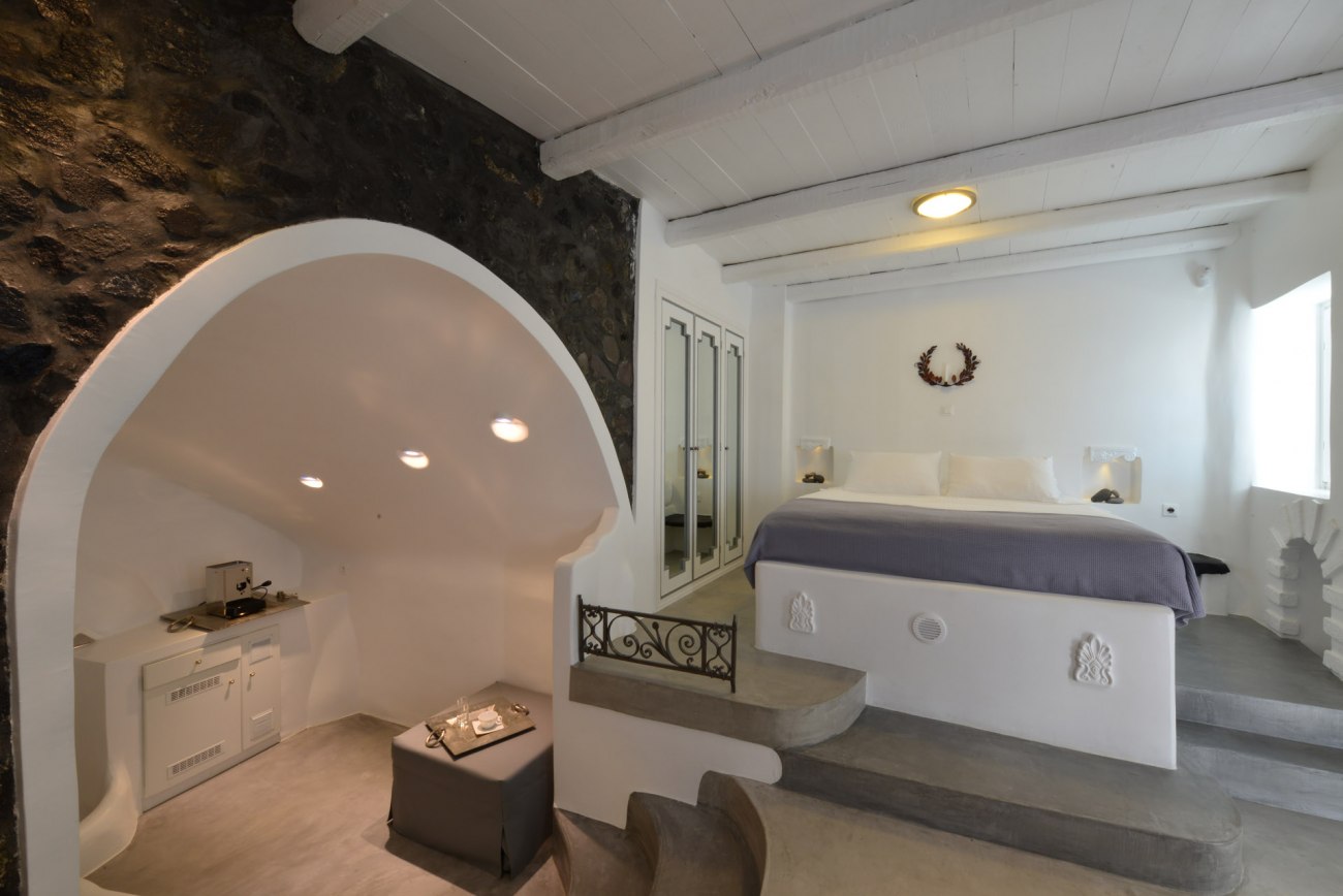 Santorini Honeymoon Suites Aspaki | Art Maisons